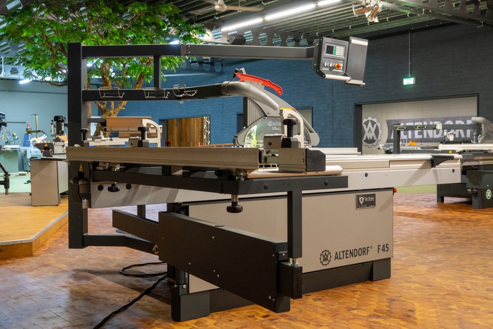 Altendorf F45 formaatzaag; ProDrive, EvoDrive & ElmoDrive