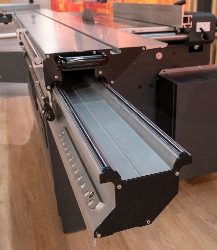 Formaatzaag | De Groot Bewerkingsmachines